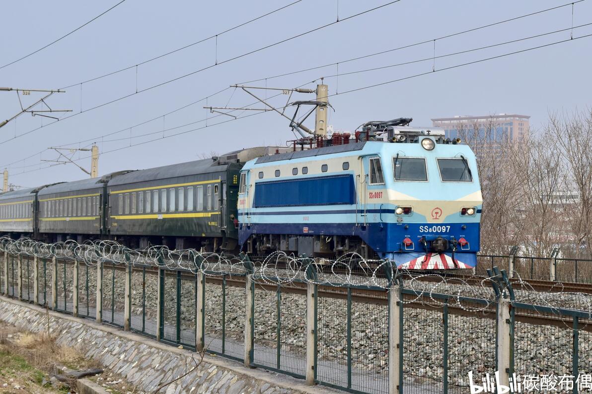 韶山8合集（开拍一年纪念） - 哔哩哔哩