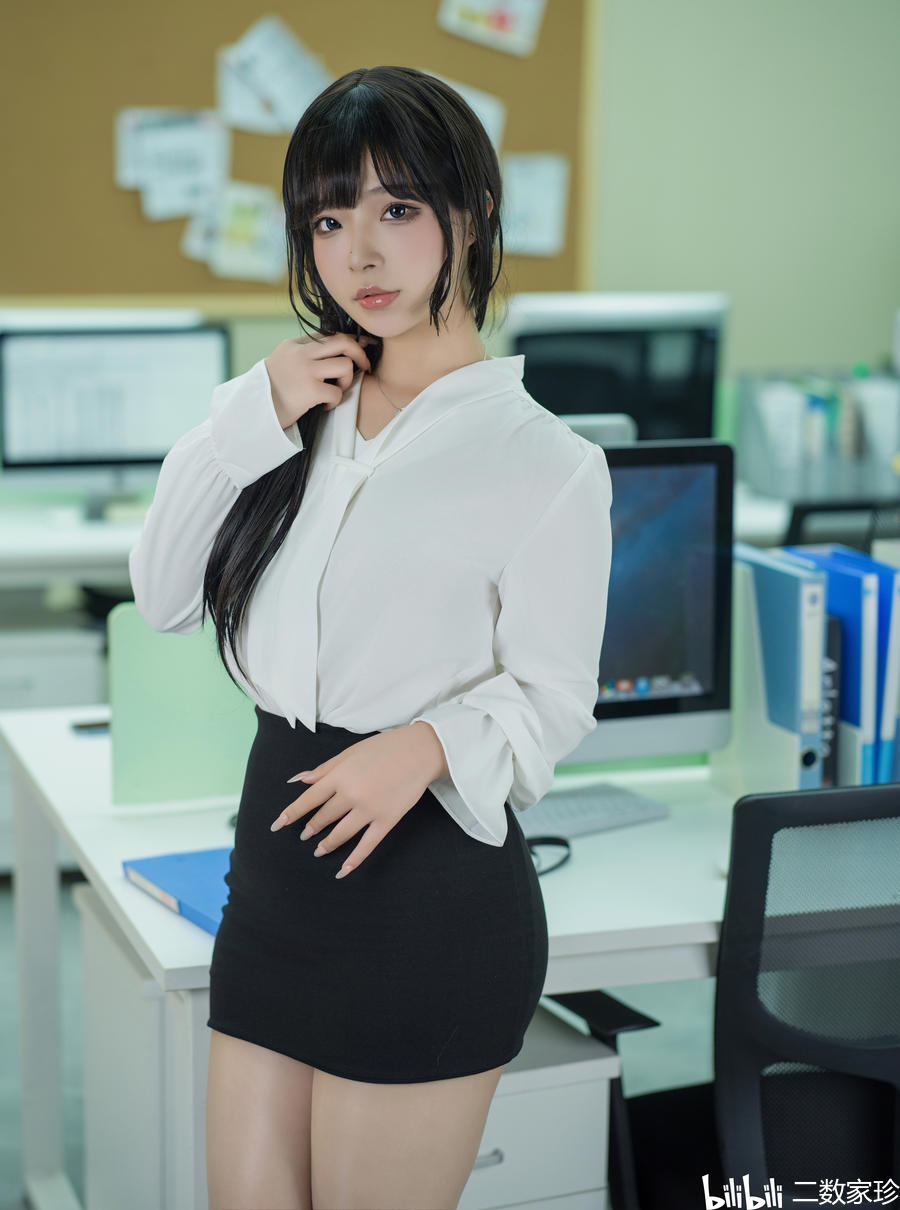 yuuhui玉汇(Kokuhui)潜规则图集作品介绍 - 哔哩哔哩