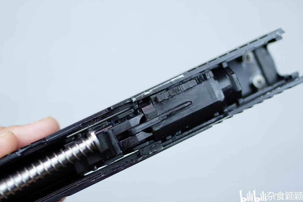 UDL M18玩具测评 - 哔哩哔哩