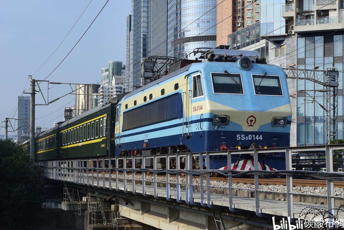 韶山8合集（开拍一年纪念） - 哔哩哔哩