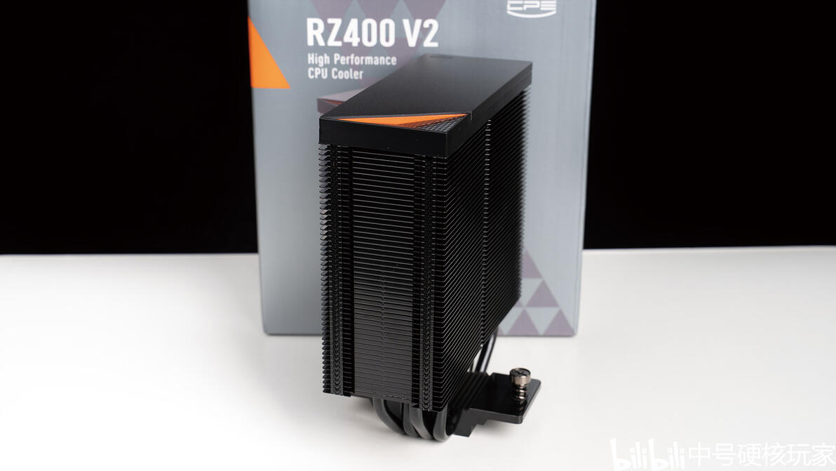 四热管风冷挑战14600KF，超频三黑海RZ400 V2散热器使用体验 - 哔哩哔哩