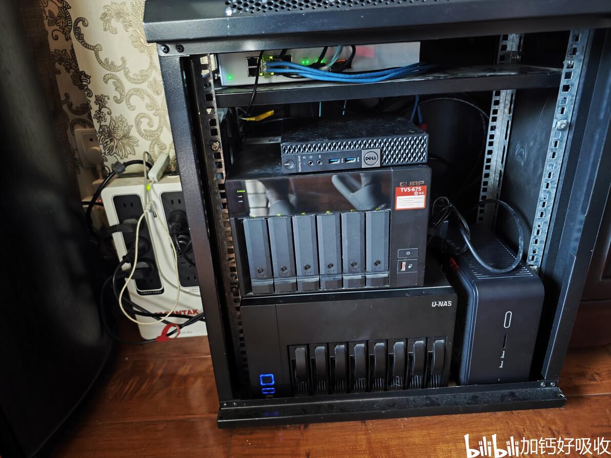 NAS机箱改造硬盘柜的过程-SAS Expander卡和LSI9200的配合 - 哔哩哔哩