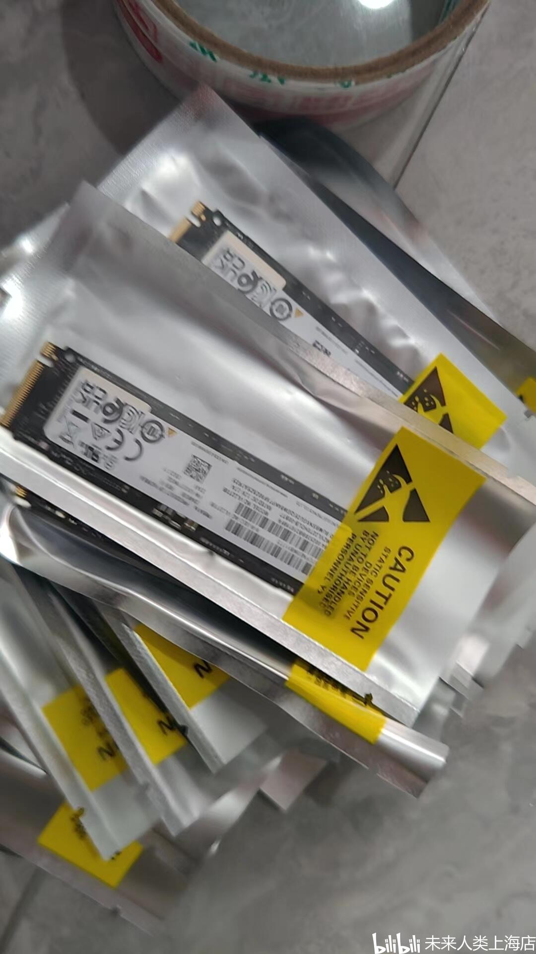 公版全新三星PM9A1a 2TB 2280带独立缓存来了 对飙海力士PC811 铠侠XG8 镁光3500 2TB - 哔哩哔哩