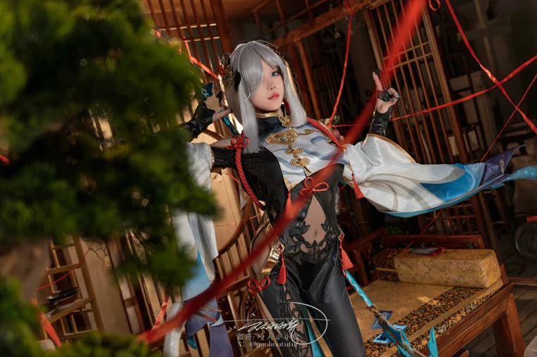 【Cosplay图集精选】咬人小小兔4月作品『申鹤-明枪』73P+1V 小剧场 - 哔哩哔哩