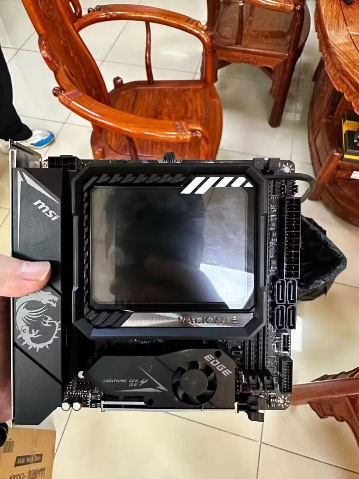 大大大大大大 超大屏幕的散热器 先马 XW360Plus 新品速览 - 哔哩哔哩