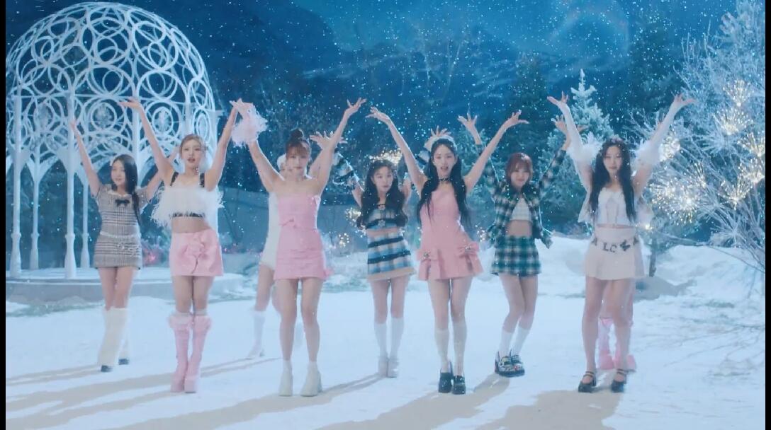 Red Velvet X aespa《Beautiful Christma... - 哔哩哔哩