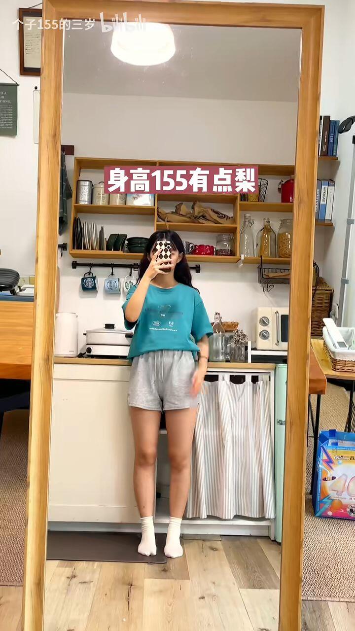 155cm | 我这小个子对裙子抱有幻想，秋日的复古女孩，森系女孩~遮腿粗！ - 哔哩哔哩