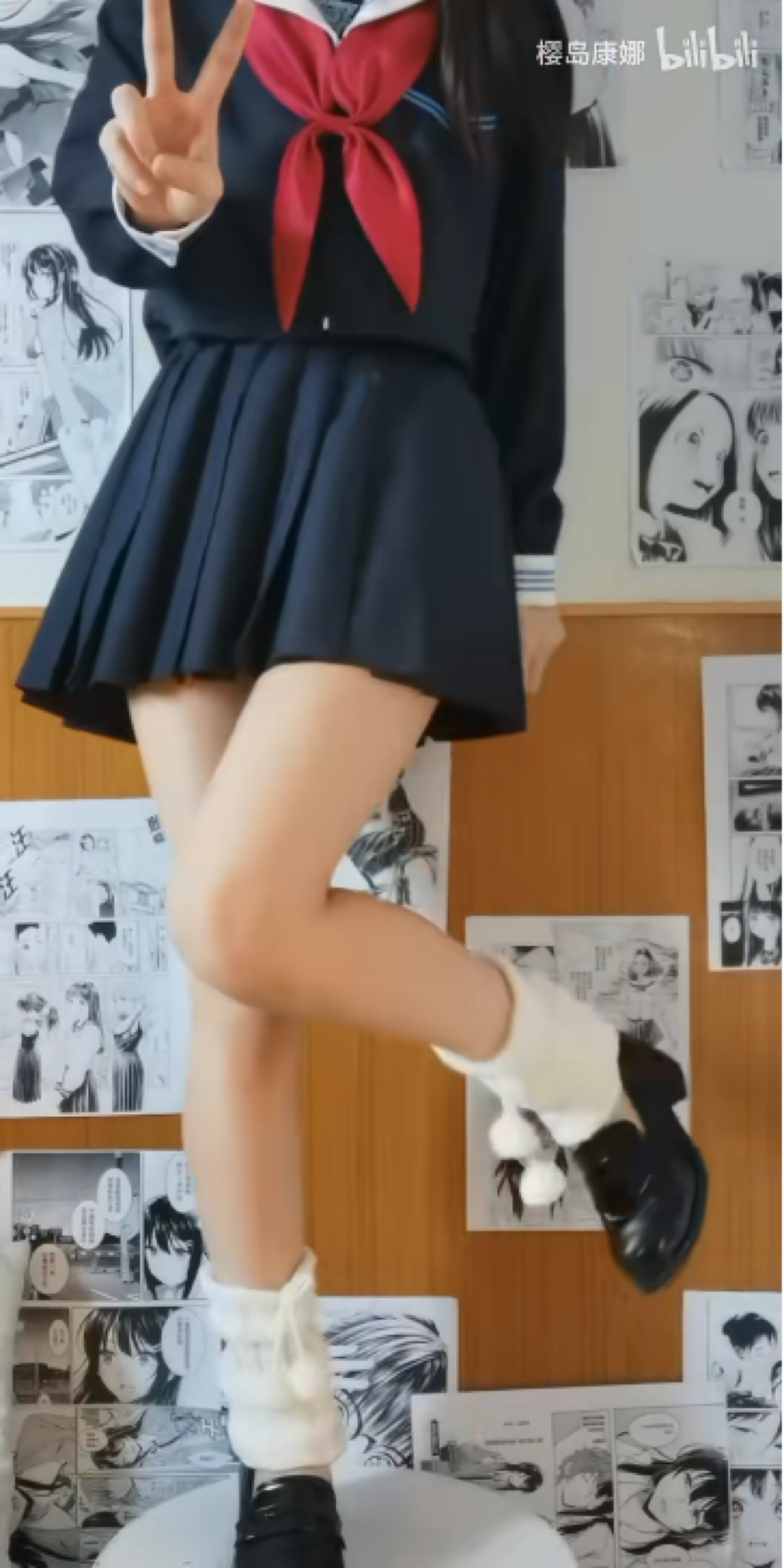 【jk制服】 甜妹or辣妹？ Jk女孩水手服穿搭分享四种丝袜の对比 哔哩哔哩
