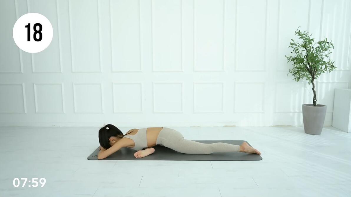 太舒服啦！14分钟全身拉伸，运动放松必备！（MIZI） - 哔哩哔哩