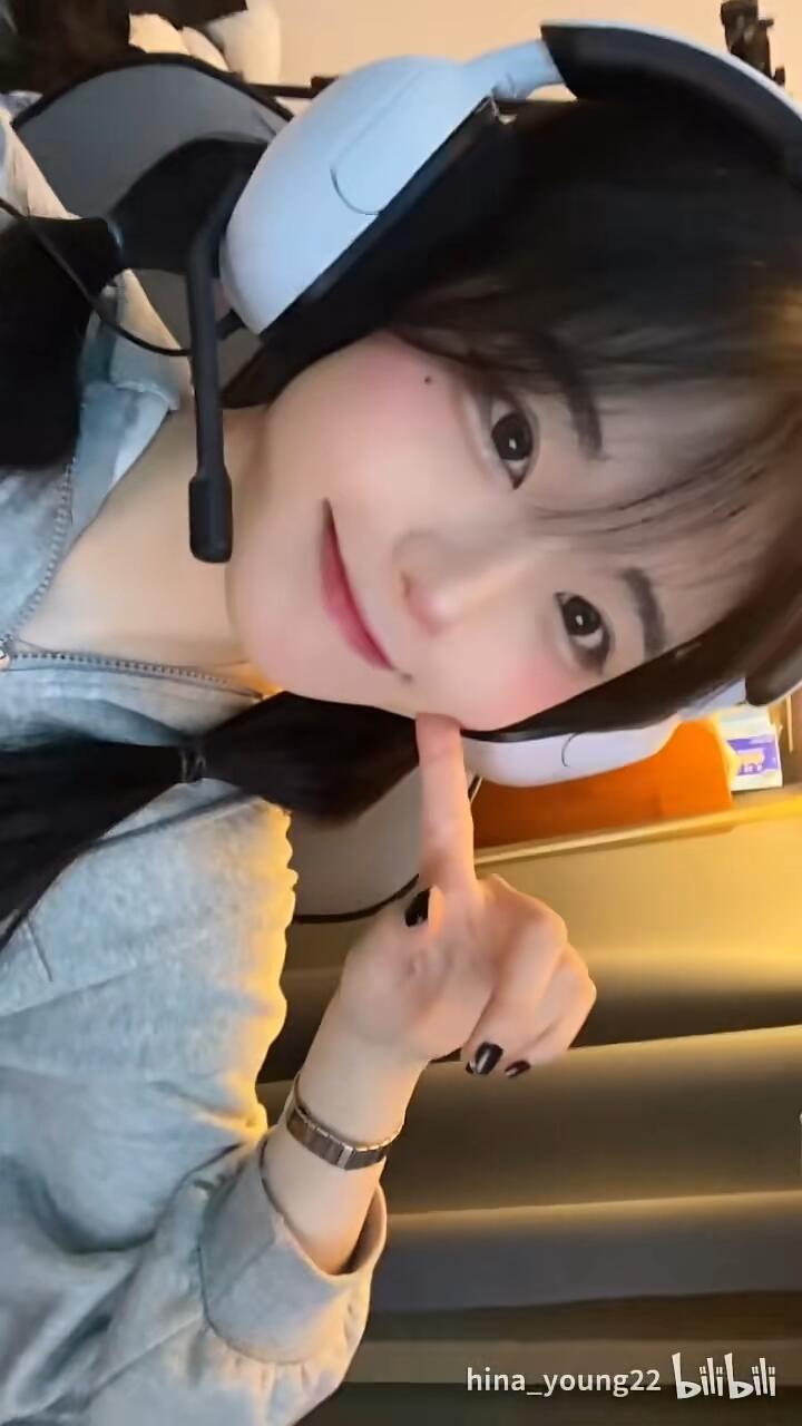 不要再左顾右盼了呦！ - 哔哩哔哩