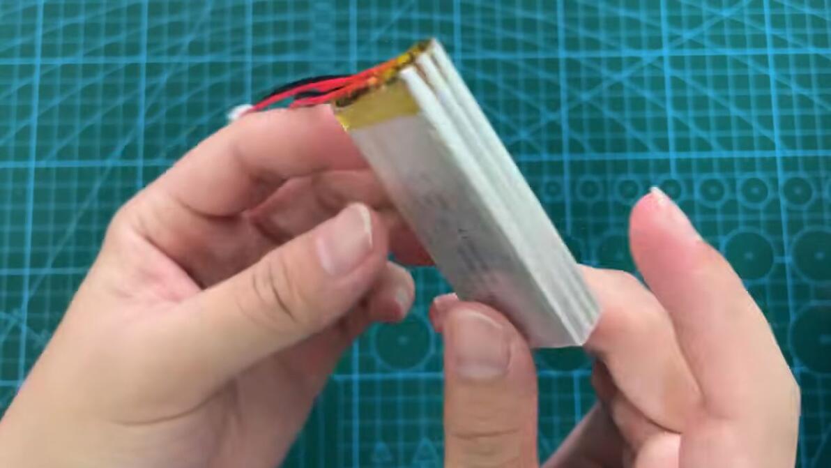 【自制】【开源】谁能拒绝一个炫酷的平衡方块Cubli_Mini呢？ - 哔哩哔哩