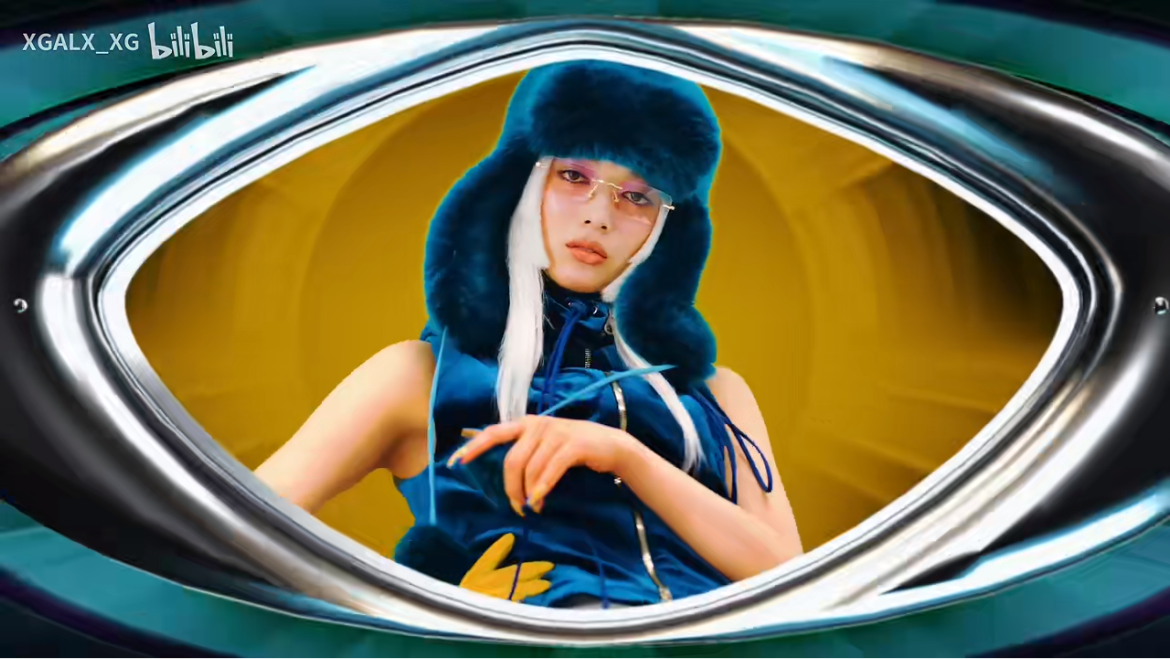 XG - LEFT RIGHT (Official Music Video... - 哔哩哔哩