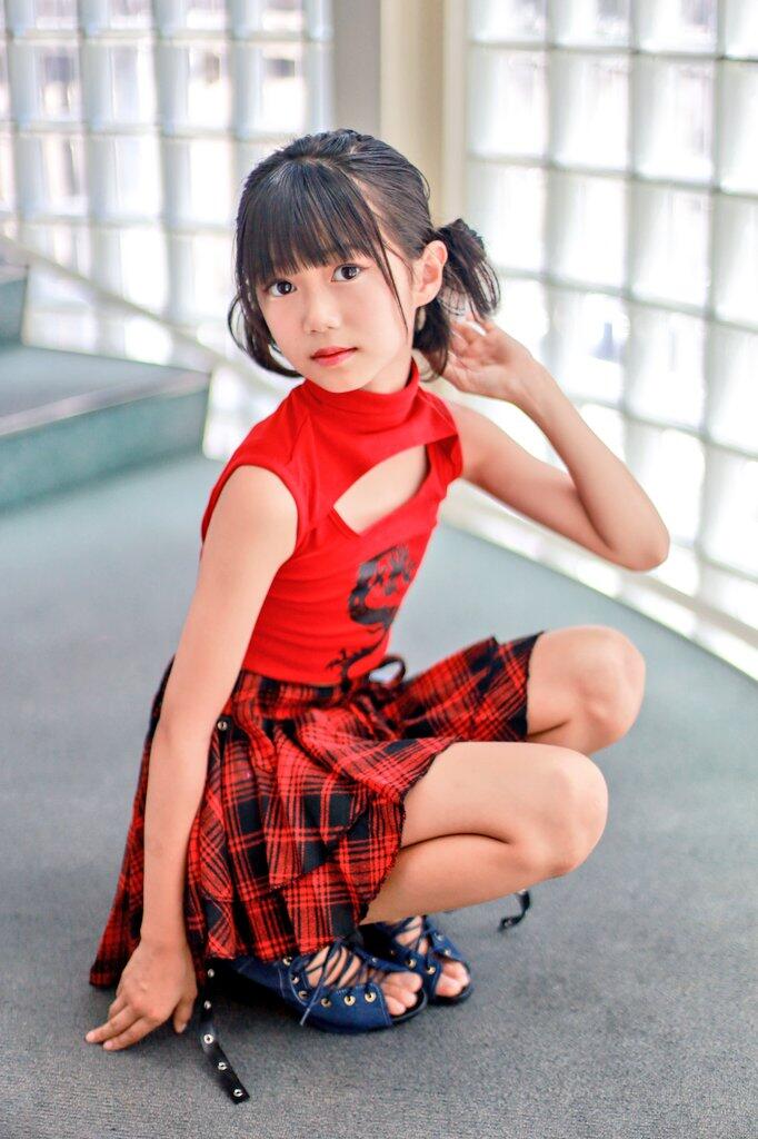 Cocomin-终于回到偶像舞台了，估计都着急看写真吧 - 哔哩哔哩