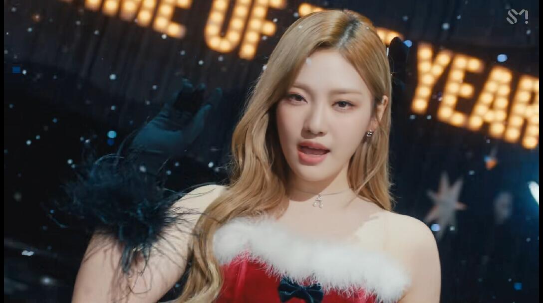 Red Velvet X aespa《Beautiful Christma... - 哔哩哔哩