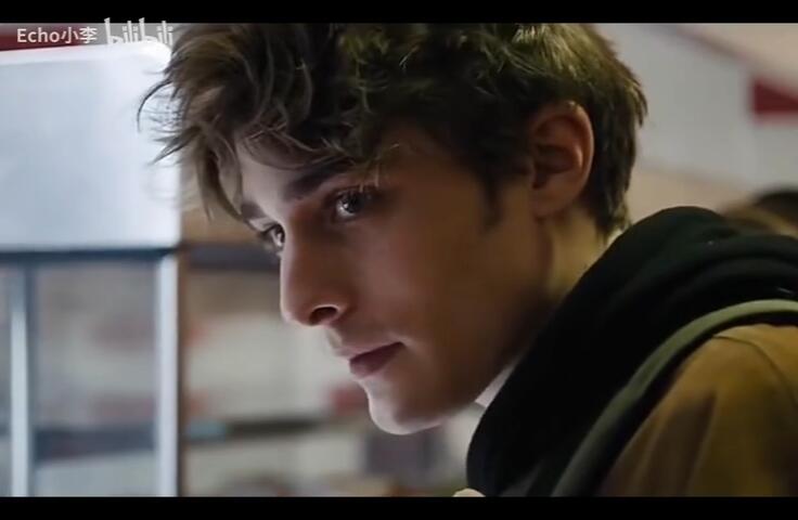 法兰西雕塑级美貌马甜甜！ #马克桑斯·达奈·弗伟尔 #skam法版 #... - 哔哩哔哩