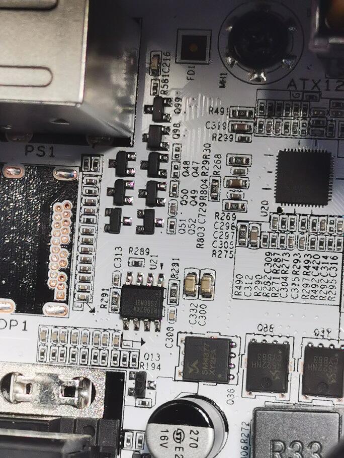 180度供电能煎蛋 昂达B550 VH评测 - 哔哩哔哩