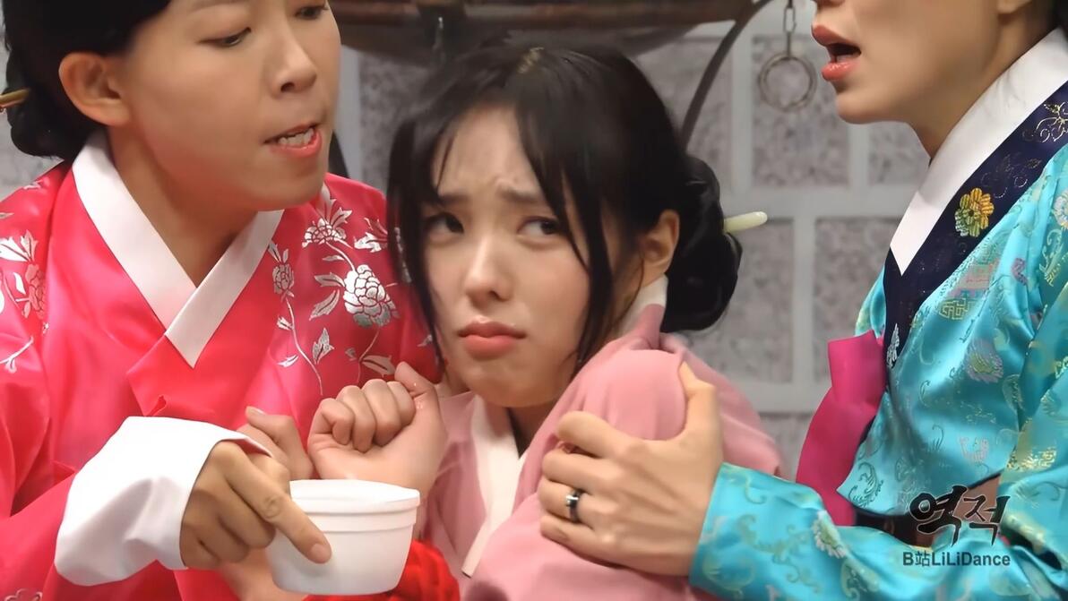 【4K 综艺】蔡秀彬《 逆贼 》SNL korea 20221203 - 哔哩哔哩